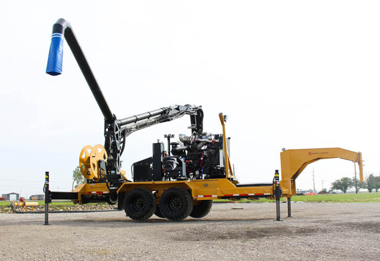 42' Renegade 2 Agitation Trailer - Bazooka Farmstar